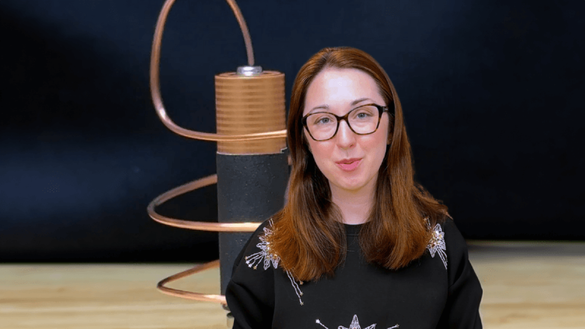 DIY Simple Motor Using Battery, Magnets, Copper Wire | Museum of Science